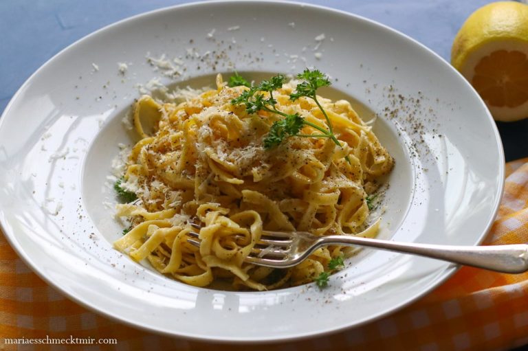 Pasta al Limone - Pasta mit Zitronensauce